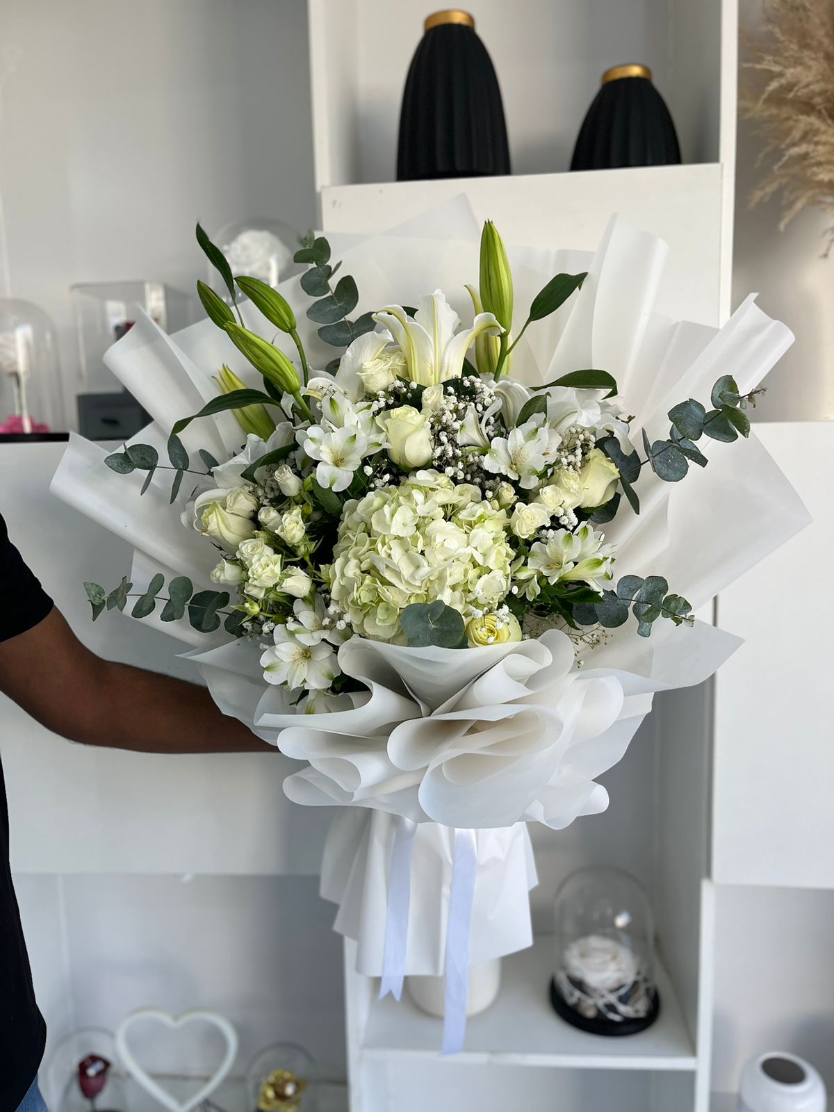 Floral Fiesta Blooming Hand Bouquet - Bigbud